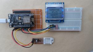 Interfacing NodeMCU with DHT22 Sensor and Nokia LCD